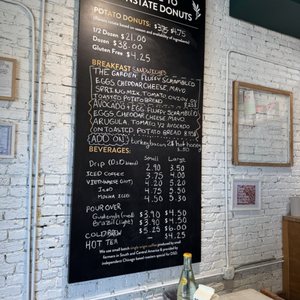 DAT DONUT - Updated December 2025 - 16 Photos - 947 W Wellington Ave ...