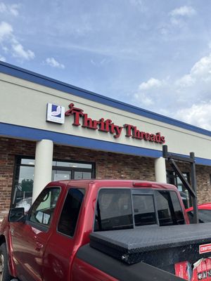 THRIFTY THREADS - Updated March 2025 - 47 Photos & 42 Reviews - 1501 W 86th St, Indianapolis ...