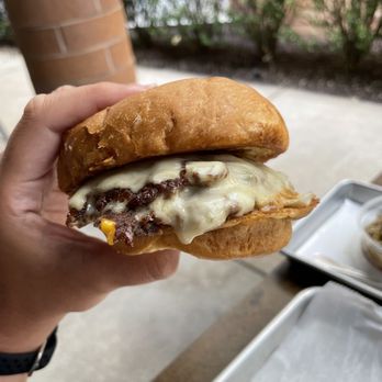 MAC’S LOCAL EATS - Traditional American Restaurant in St Louis ...