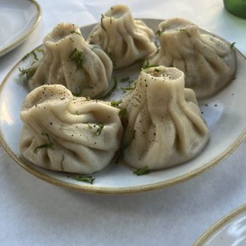 BEVRI - Updated July 2024 - 1366 Photos & 617 Reviews - 335 University ...