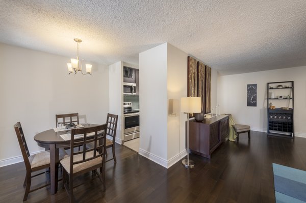 1500 LOCUST - Updated September 2024 - 86 Photos & 62 Reviews - 1500 ...