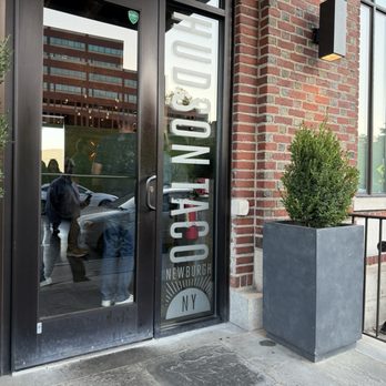 HUDSON TACO - Updated November 2025 - 1368 Photos & 811 Reviews - 27 S ...