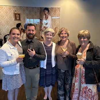 AVVINO - Updated December 2025 - 596 Photos & 411 Reviews - 2541 Monroe ...