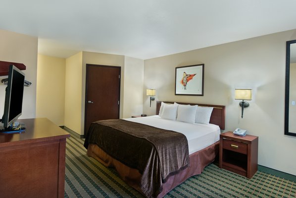 OXFORD SUITES PENDLETON - Updated September 2024 - 81 Photos & 67 ...