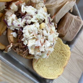 BB RAD’S COASTAL BBQ - Updated April 2025 - 80 Photos & 81 Reviews ...