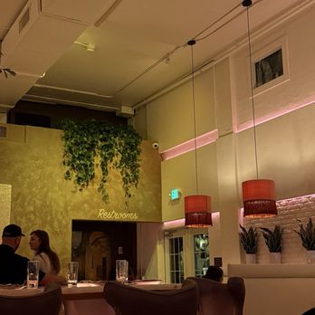 JAY LUIGI - Updated January 2025 - 55 Photos & 12 Reviews - 516 S ...