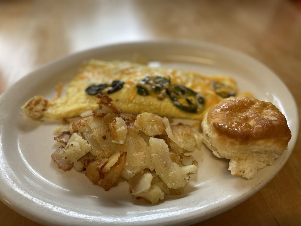 COUNTRY FOODLY - Updated October 2025 - 208 Photos & 270 Reviews - 5240 ...