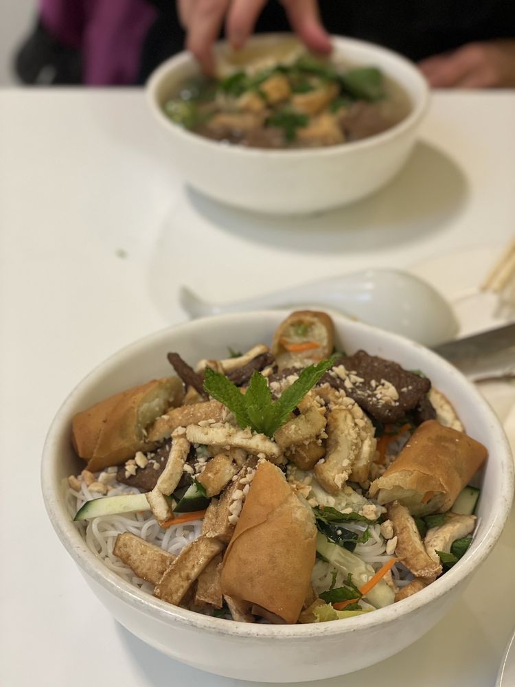 LOVING HUT - Updated August 2025 - 463 Photos & 527 Reviews - 524 ...