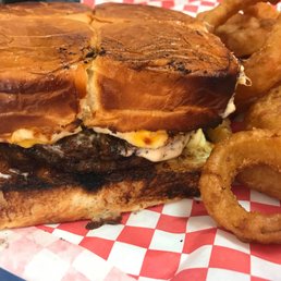 WALLY BURGER - Updated October 2025 - 344 Photos & 199 Reviews - 10222 ...
