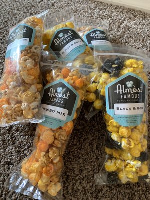 ALMOST FAMOUS POPCORN - 51 Photos & 51 Reviews - 1121 3rd St SE, Cedar ...