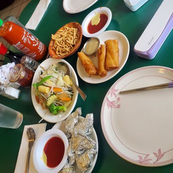 LITTLE DRAGON CHINESE RESTAURANT - Updated November 2025 - 131 Photos ...