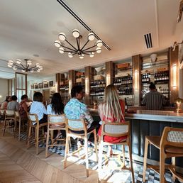 LORELEI - Updated August 2025 - 124 Photos & 31 Reviews - 737 N Thornton Ave, Orlando, Florida ...