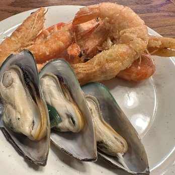 SUPER GOLDEN BUFFET - Updated November 2024 - 123 Photos & 90 Reviews ...