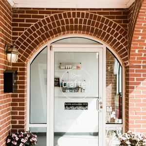 GENESIS SALON AT WEBB GIN - 38 Photos & 49 Reviews - Hair Salons - 1250 ...