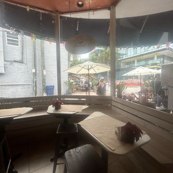 PANIZZA BISTRO - Updated October 2025 - 316 Photos & 208 Reviews - 1229 ...