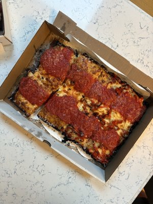 BLUE SQUARE PIZZA - Updated December 2025 - 14 Reviews - 309 Main St ...