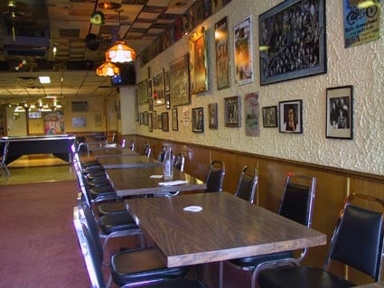 THE TIME ZONE BAR & GRILL - Updated October 2024 - 580 Rogers Road ...