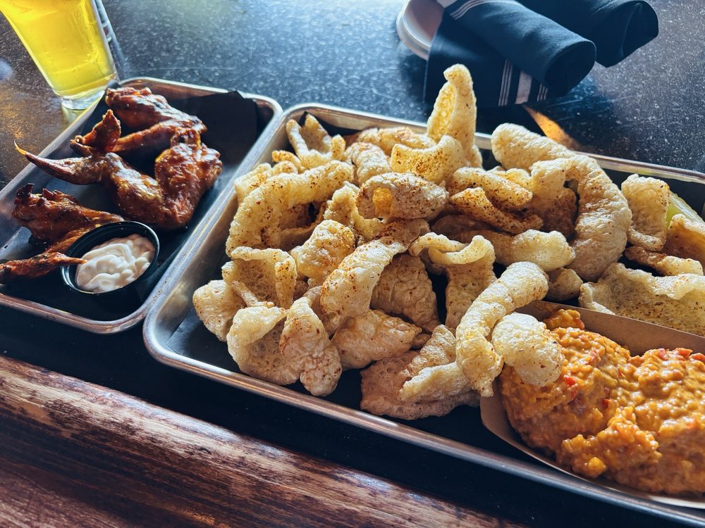 CROOKED EWE - Updated September 2025 - 657 Photos & 727 Reviews - 1047 ...