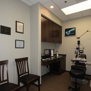 BERKELEY EYE CENTER - THE WOODLANDS - 16 Photos & 72 Reviews - 143 ...