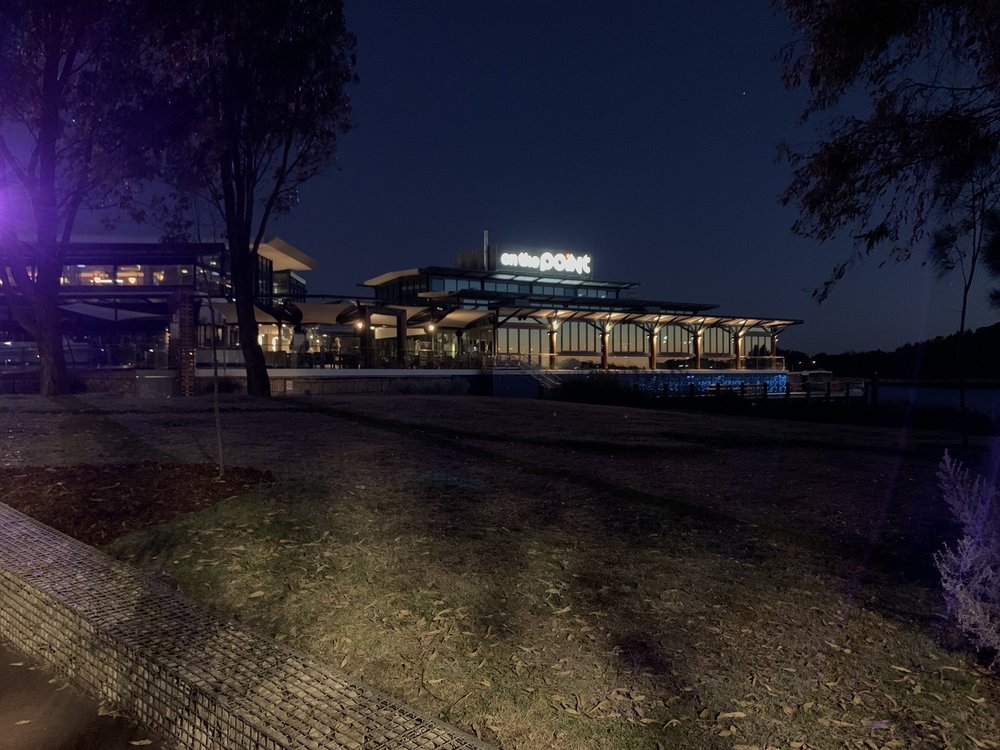 8 ON THE POINT CHINESE RESTAURANT near 306 Riverside Dr, East Perth ...