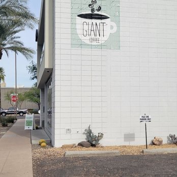 GIANT COFFEE - Updated June 2025 - 410 Photos & 446 Reviews - 1437 N ...