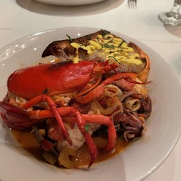 PREZZA - Updated June 2025 - 283 Photos & 460 Reviews - 24 Fleet St ...