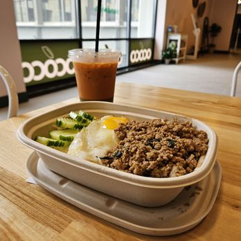 OCOCO - Updated January 2026 - 24 Photos & 14 Reviews - 811 La Salle ...