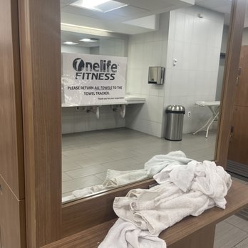 ONELIFE FITNESS - BALLSTON - Updated January 2025 - 74 Photos & 183 ...