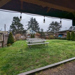 GREEN LANTERN TAVERN - Updated August 2025 - 134 Photos & 236 Reviews ...