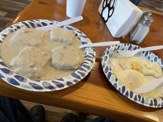 HOWLING DOG CAFE - Updated January 2026 - 72 Photos & 64 Reviews - 2626 ...