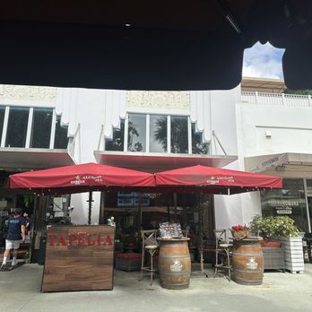 TAPELIA - Updated January 2026 - 843 Photos & 655 Reviews - 551 Lincoln ...