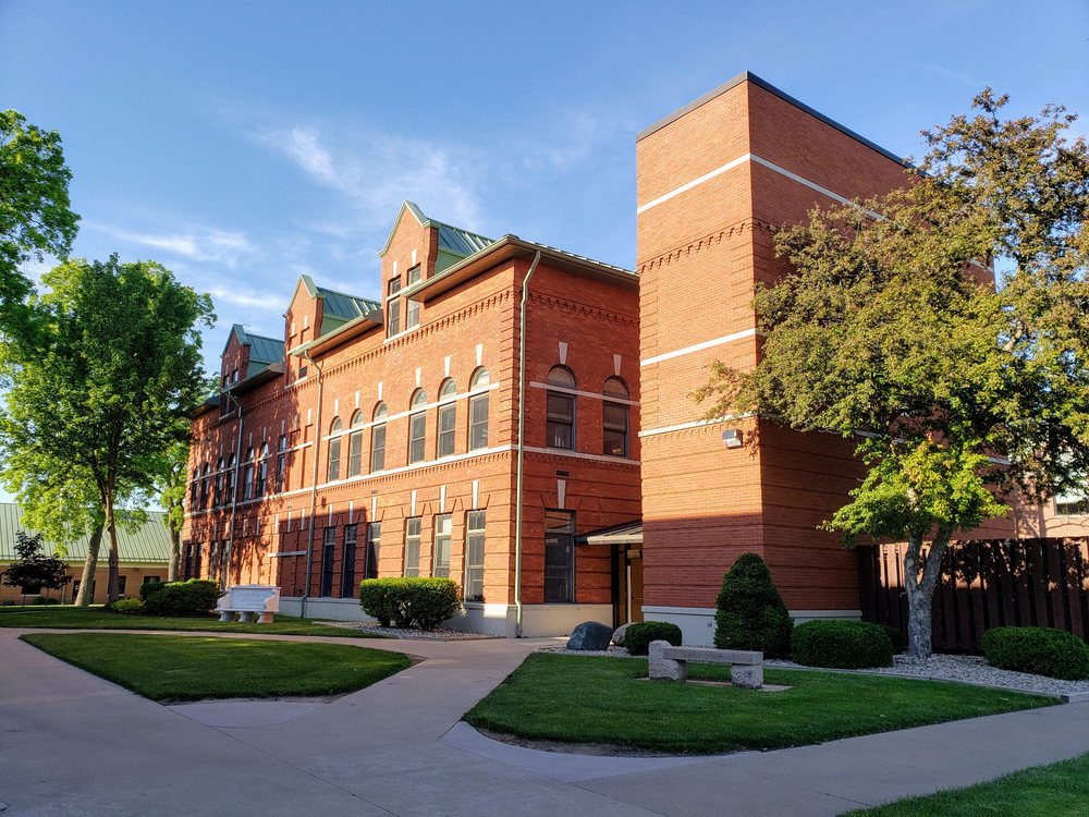 TRINE UNIVERSITY - Updated October 2025 - 49 Photos - One University ...