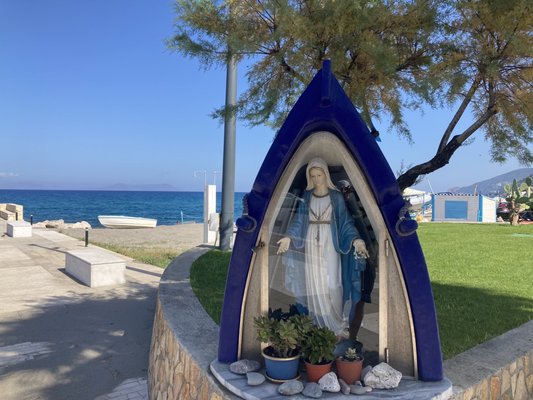 SPIAGGIA LIBERA DI BROLO - Via Lungomare Ammiraglio Luigi Rizzo 88 ...