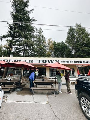 BURGERTOWN DAIRY FREEZE - Updated December 2025 - 53 Photos & 101 ...