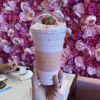 PINK SWEETS CAFE - Updated November 2024 - 158 Photos & 71 Reviews ...