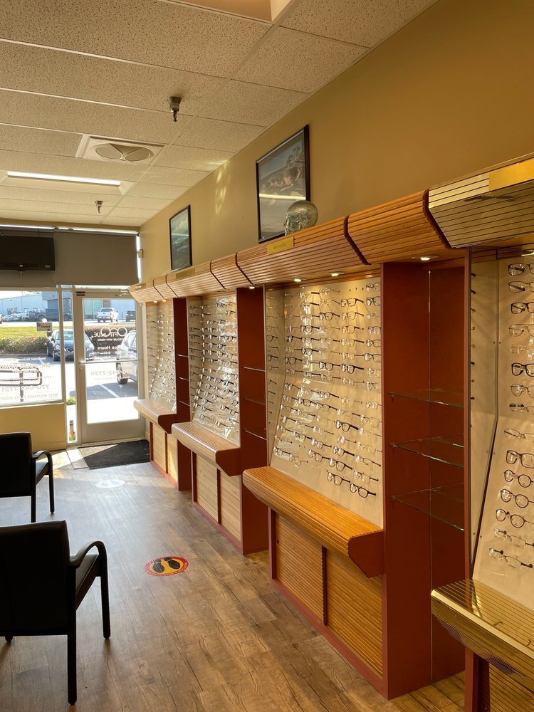 EYE OPTIQUE - Updated July 2024 - 14 Photos & 35 Reviews - 10800 ...