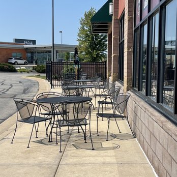 ROOSTER’S TOO! - Updated December 2025 - 58 Photos & 61 Reviews - 4576 ...