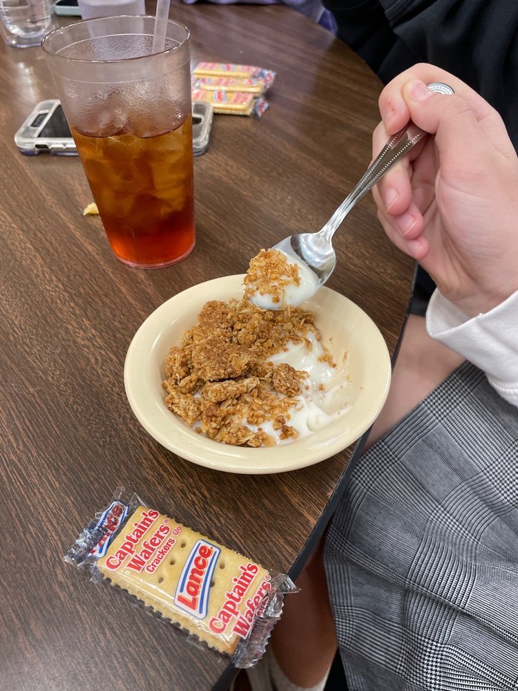 LE BISTRO - Updated October 2025 - 18 Photos - 1736 Ridgeway Rd ...