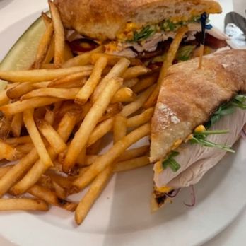 BRIARPATCH RESTAURANT - Traditional American Restaurant in Winter Park ...