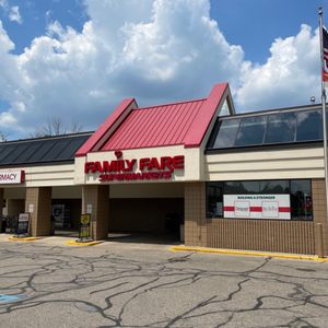 FAMILY FARE SUPERMARKET - Updated December 2024 - 6127 Kalamazoo Ave SE, Kentwood, Michigan ...