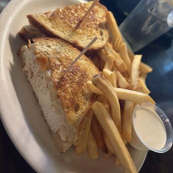 FOXY’S RESTAURANT - Updated June 2025 - 2654 Photos & 2782 Reviews ...