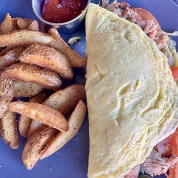 MISFIT KITCHEN - Updated October 2025 - 140 Photos & 77 Reviews - 111 N ...