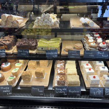 EMISH MARKET - Updated April 2025 - 167 Photos & 122 Reviews - 2040 ...