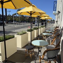 BON DELIRE - Updated November 2025 - 392 Photos & 134 Reviews - Pier 3 ...