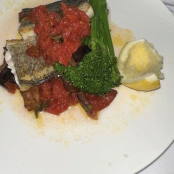 TWO25 - 31 Photos & 18 Reviews - 225 Birch Hill Rd, Locust Valley, New ...