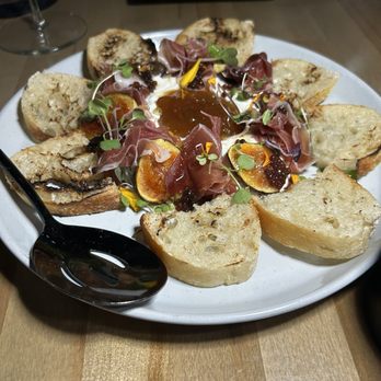 LIVELLO - Updated December 2025 - 498 Photos & 166 Reviews - 2047 N ...