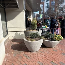 FAMOUS TOASTERY - Updated July 2025 - 340 Photos & 402 Reviews - 43780 ...