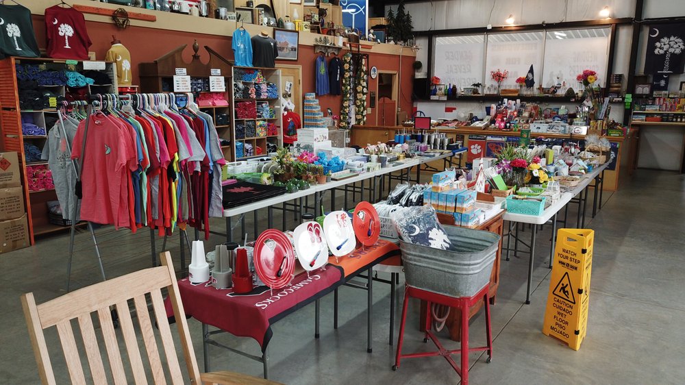 FLASHES FIREWORKS - Updated January 2026 - 33 Photos & 17 Reviews - 713 ...