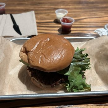 LR BURGER - Updated July 2025 - 60 Photos & 137 Reviews - 202 E Spring ...