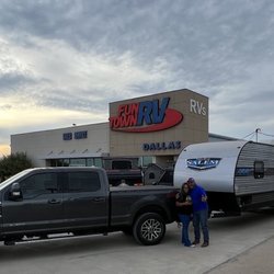 FUN TOWN RV DALLAS - 13 Photos & 34 Reviews - 2315 E Interstate 30 ...